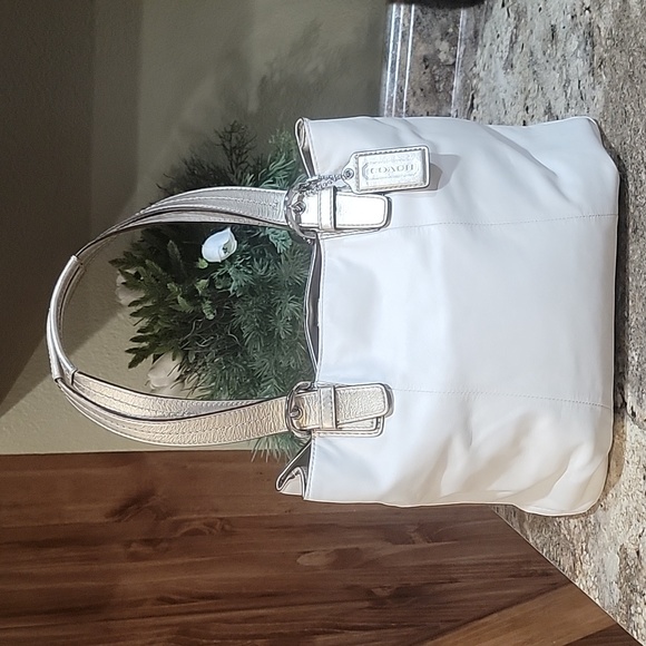 Coach | Bags | Coach North South Soho Satchel Off White W Gold Metallic ...